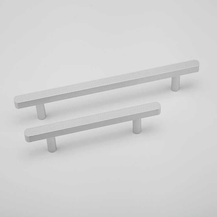 Vista Cabinet Handle – Fantom Hardware